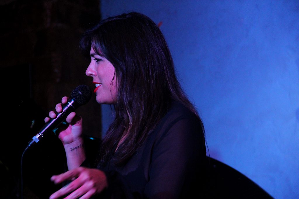 Victoria Ash: «Esconder mis emociones sería perder una batalla y esa no ...